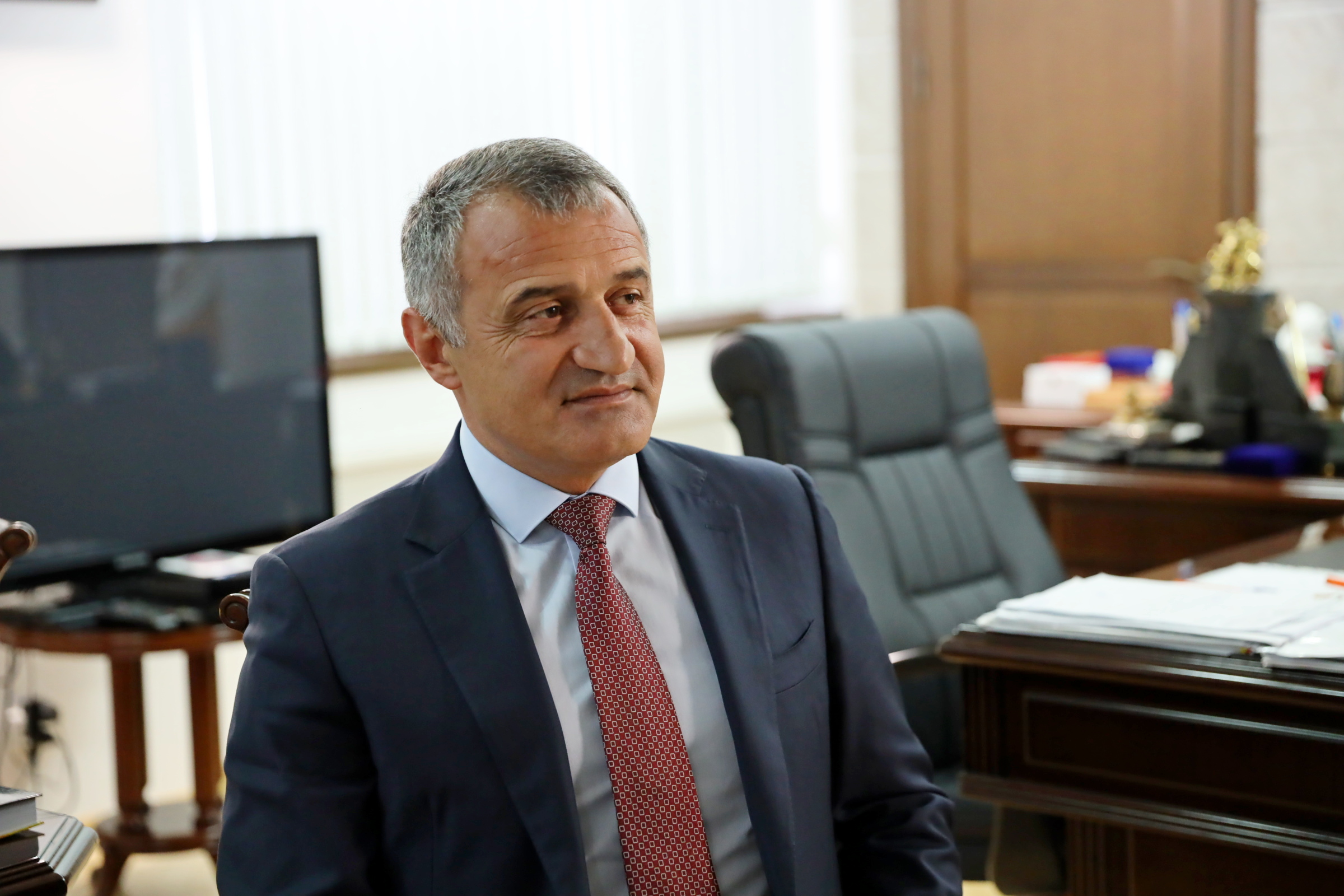 Meeting between Bibilov and Russian official in Moscow and delay in ...